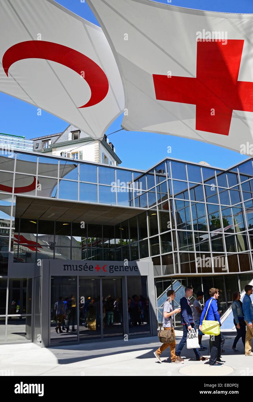 International red crescent hi-res stock photography and images - Alamy