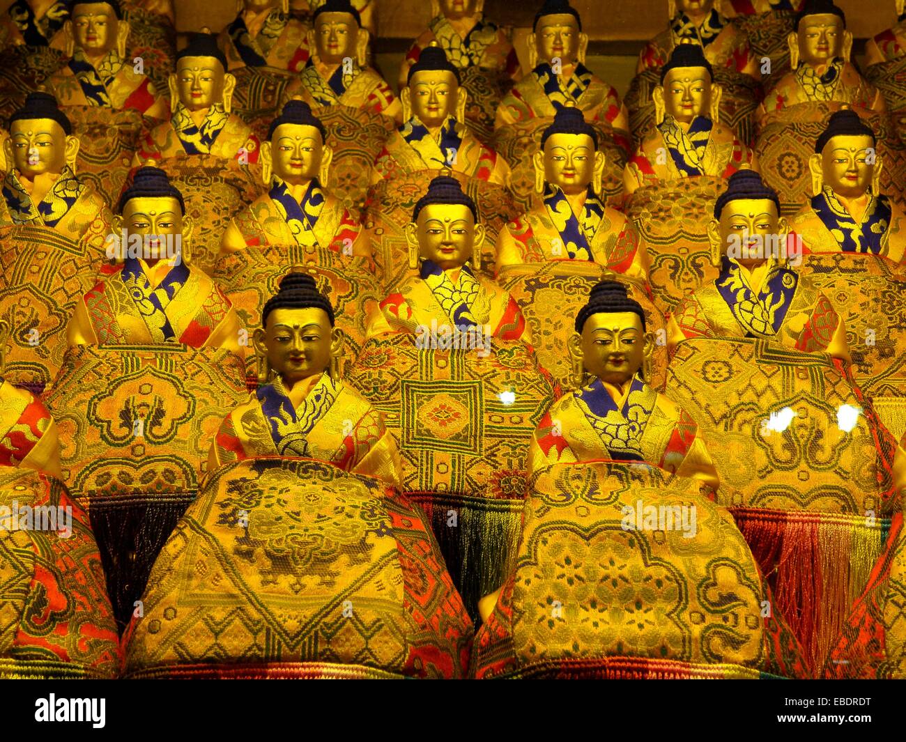 Potala palace tibet interior hi-res stock photography and images - Alamy