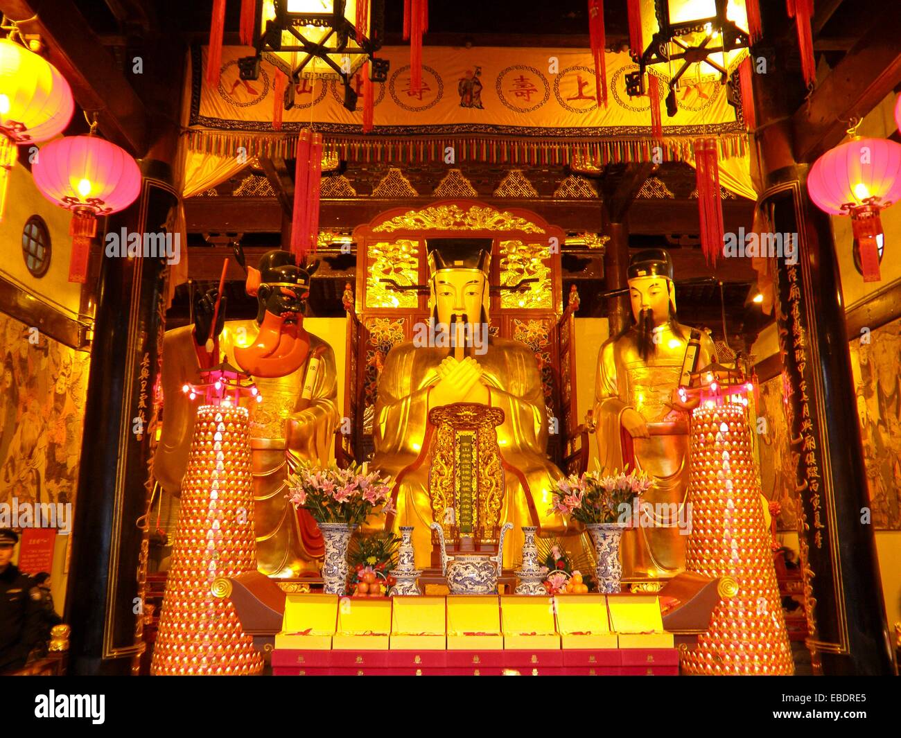 God temple hi-res stock photography and images - Alamy