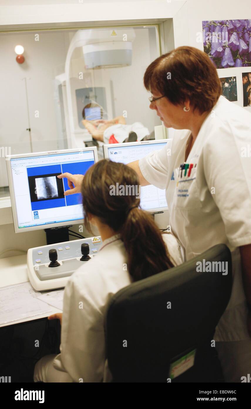Varian medical system hi-res stock photography and images - Alamy