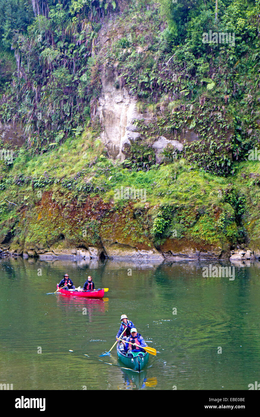 Whanganui kayaking hi-res stock photography and images - Alamy