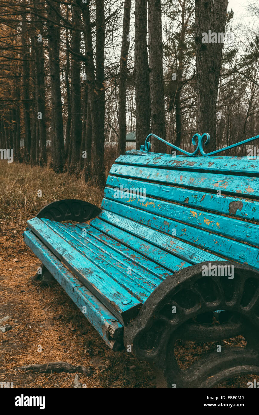 Lonely bench in the autumn park Stock Photo - Alamy
