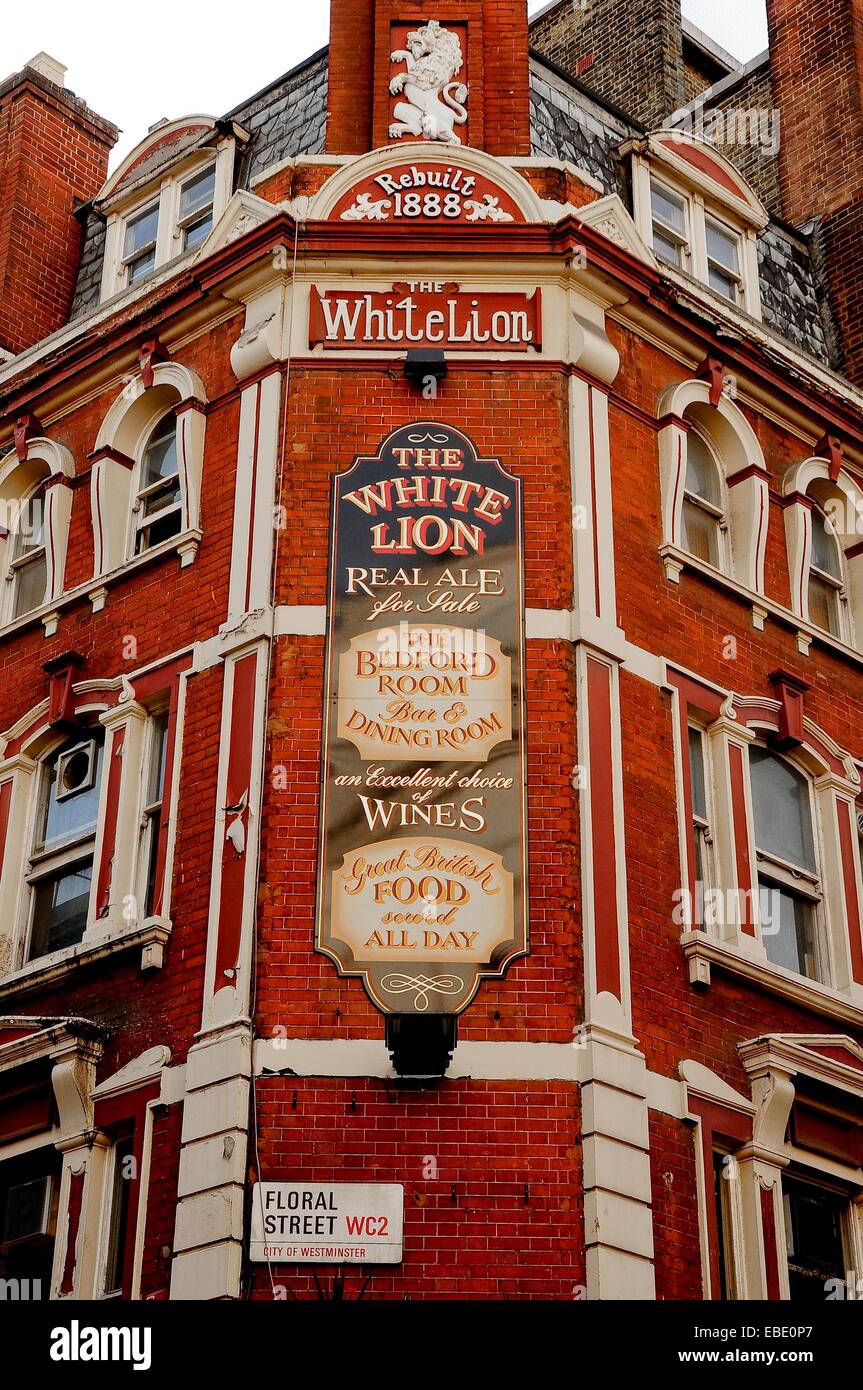 The white lion pub hi-res stock photography and images - Alamy