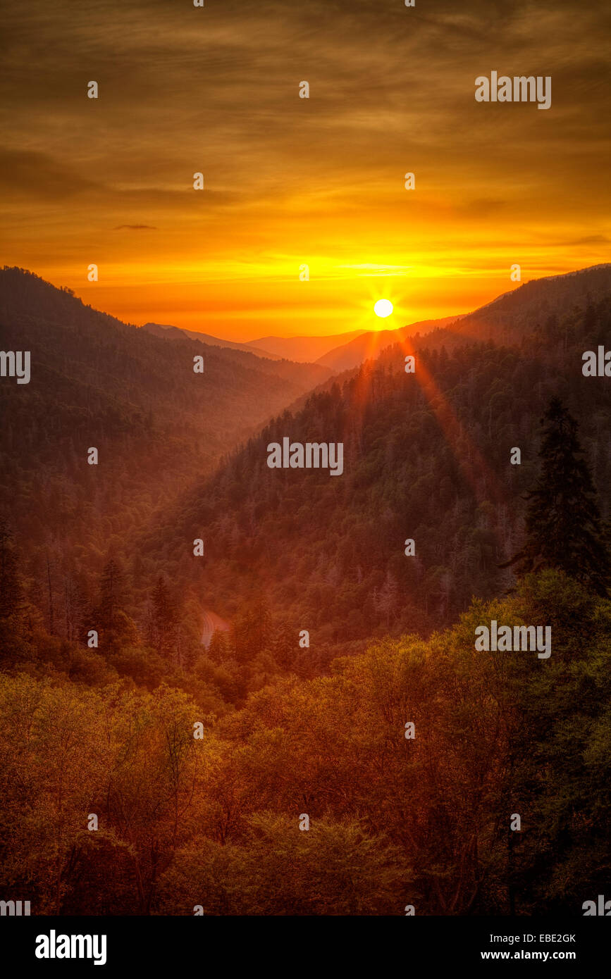 A Smoky Mountain sunset seen from the Morton Overlook Stock Photo - Alamy