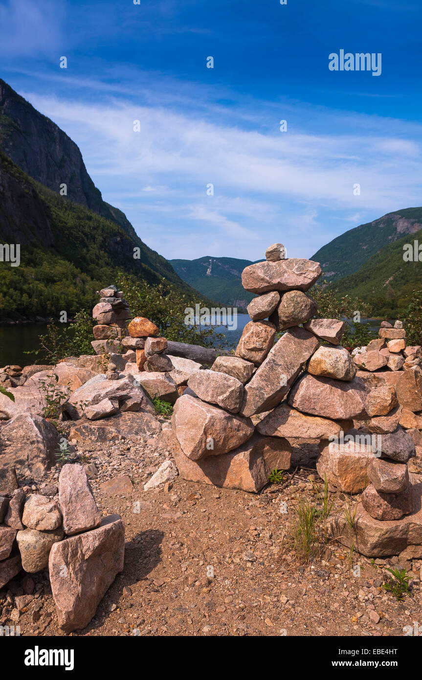 Rock Balancing formations, Hautes-Gorges-de-la-Riviére-Malbaie National ...
