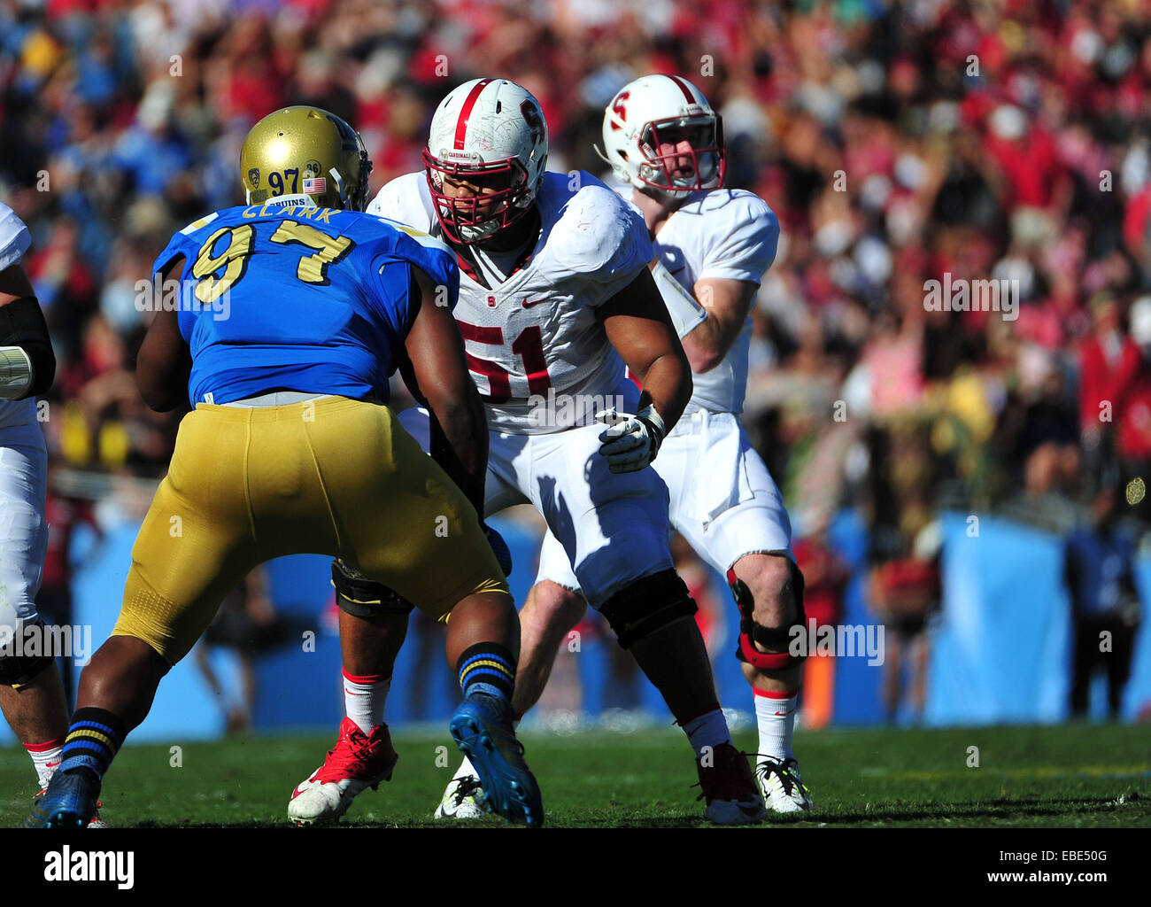 Pasadena, CA. 28th Nov, 2014. Joshua Garnett #51 of Stanford in action ...