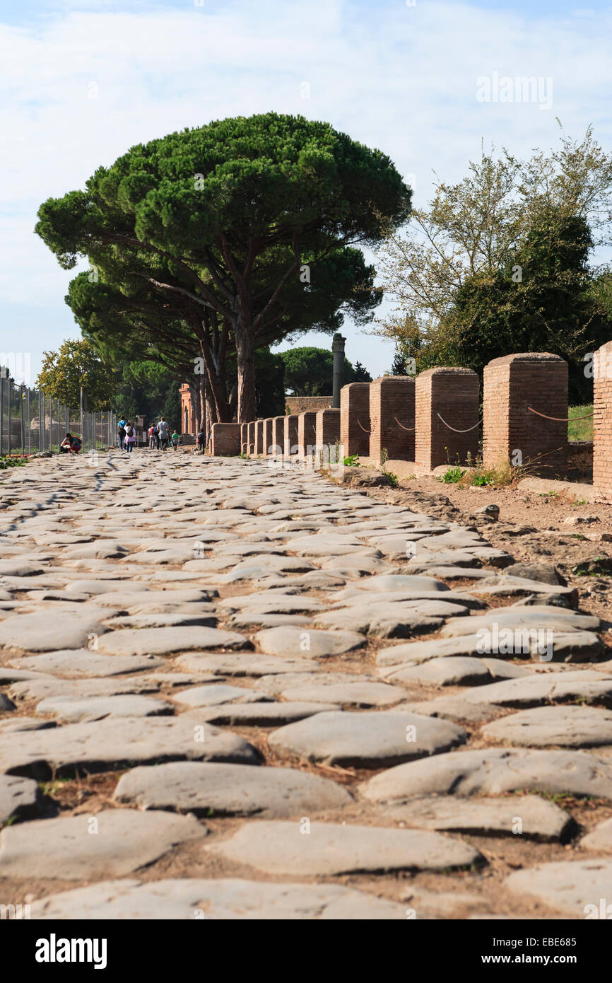 Ancient ostia building hi-res stock photography and images - Alamy