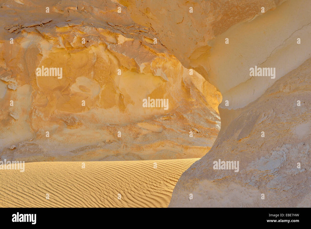 Rock Formations in White Desert, Libyan Desert, Sahara Desert, New ...