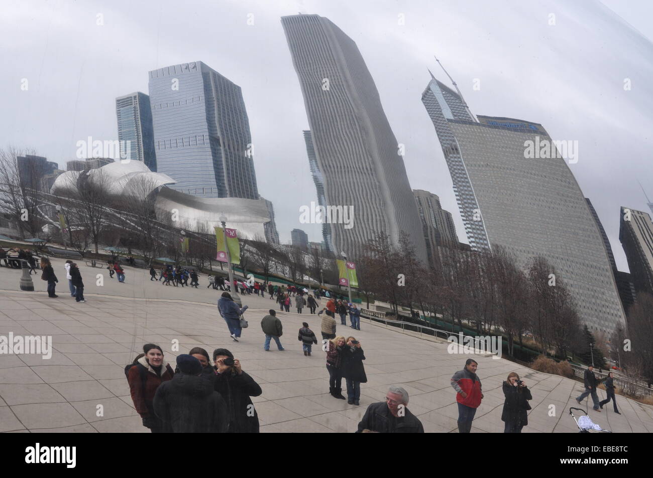 Reflection distorted city skyline hi-res stock photography and images ...