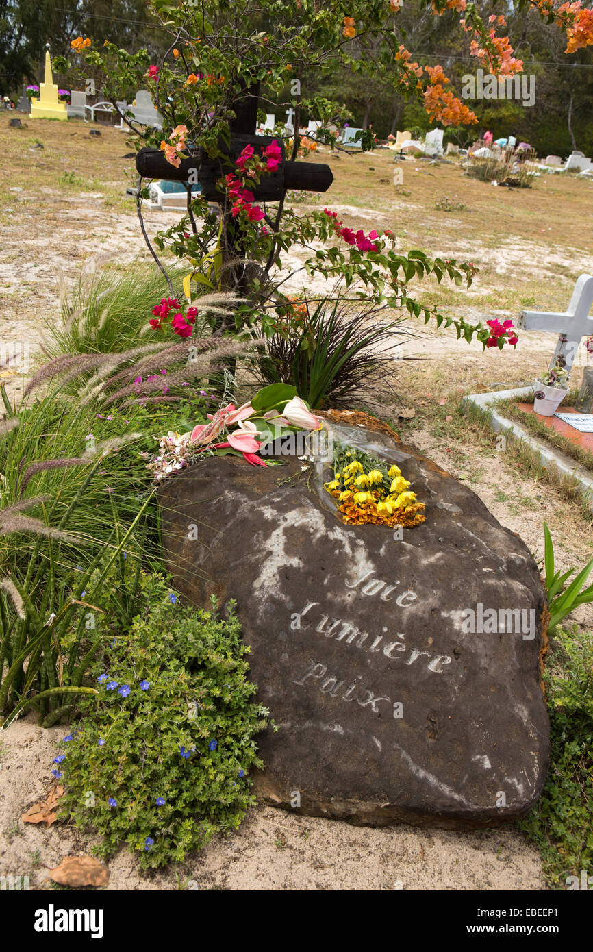 Rock cemetery hi-res stock photography and images - Alamy