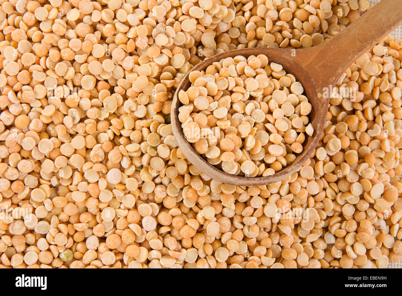 Pea grain hi-res stock photography and images - Alamy