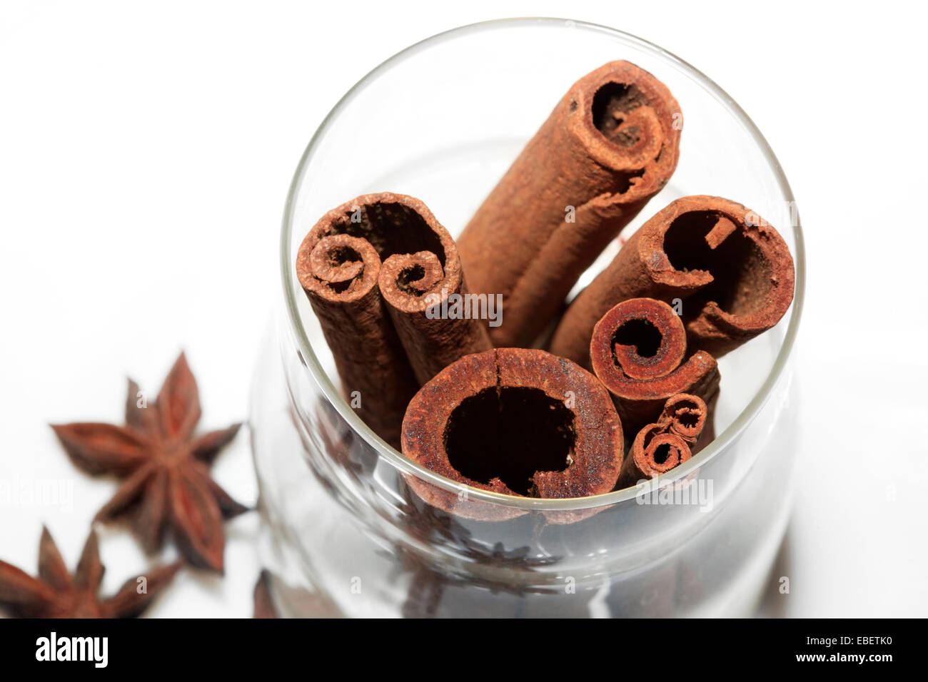 anice and cinnamon isolated on white background Stock Photo - Alamy