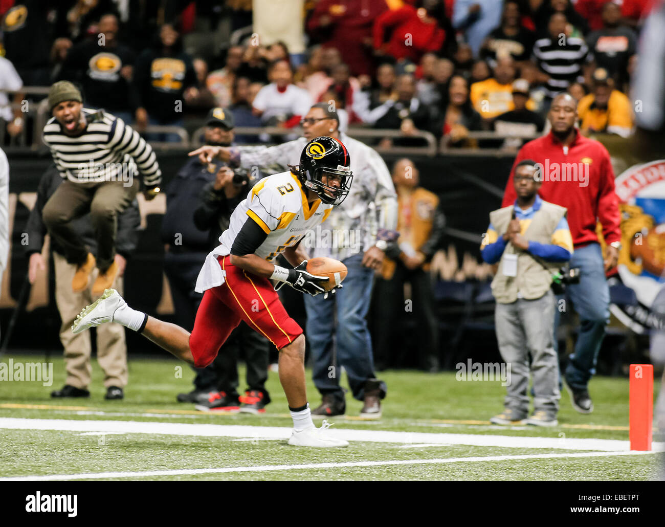 Grambling State Tigers wide receiver Verlon Hunter (2) scores a ...