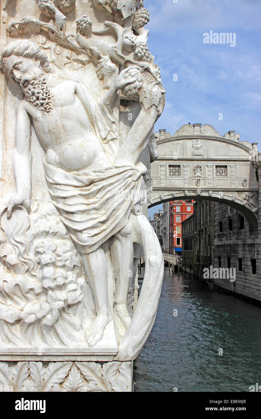 Statue of adam hi-res stock photography and images - Alamy