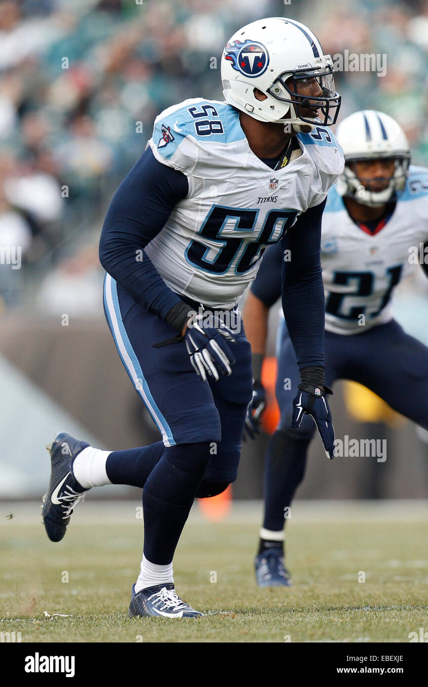Linebacker shaun phillips hi-res stock photography and images - Alamy