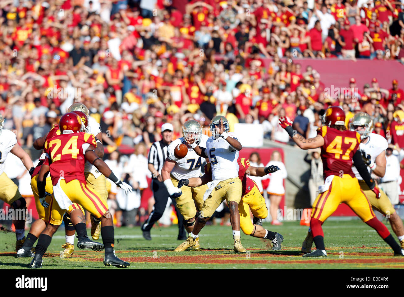 November 29, 2014 Notre Dame Fighting Irish quarterback Everett Golson ...