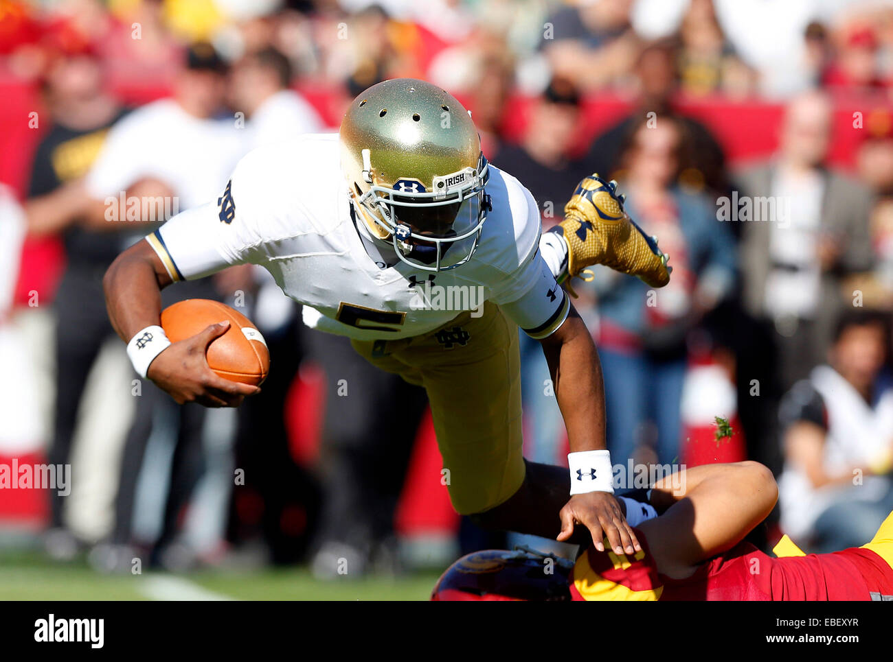 November 29, 2014 Notre Dame Fighting Irish quarterback Everett Golson ...