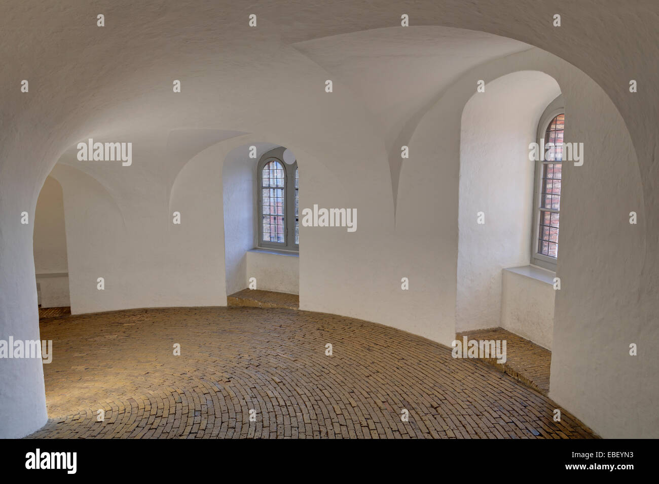 Round tower observatory hi-res stock photography and images - Alamy