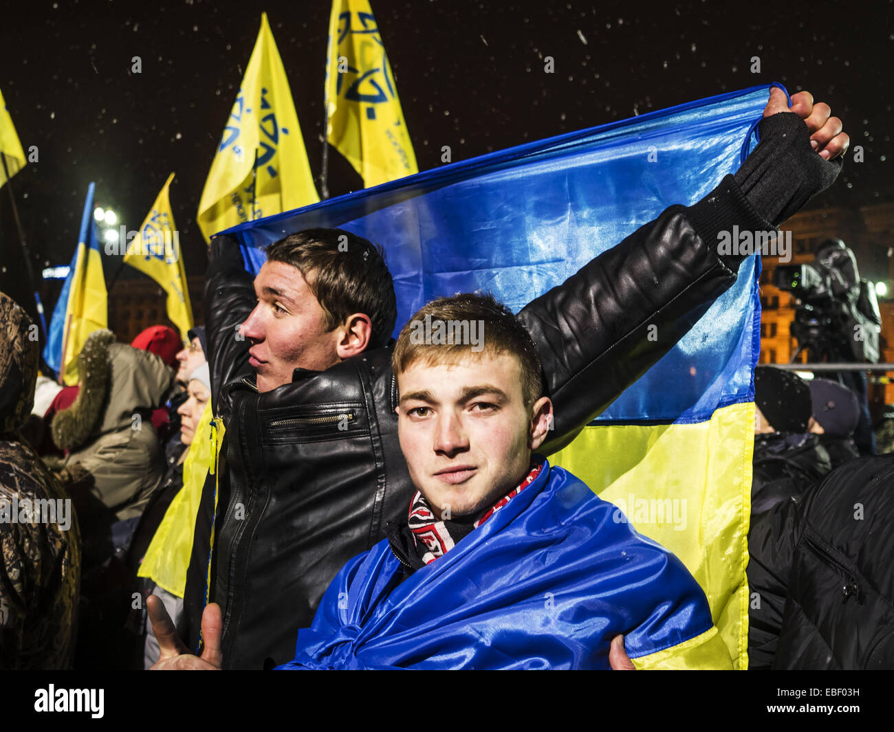 Dispersal of euromaidan hi-res stock photography and images - Alamy