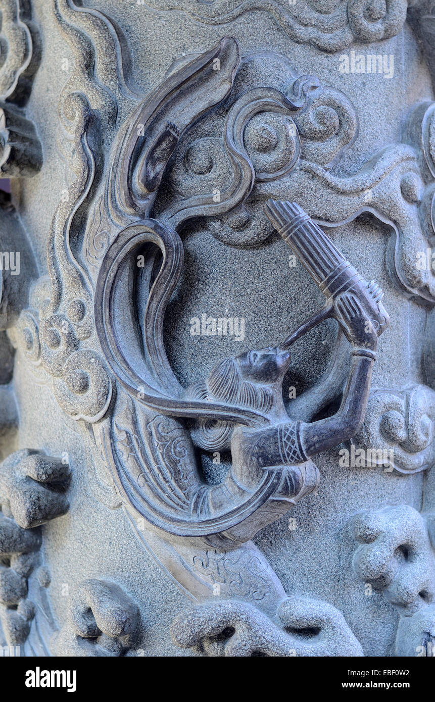 the deity Chinese angel who protect the temple entrance Stock Photo - Alamy