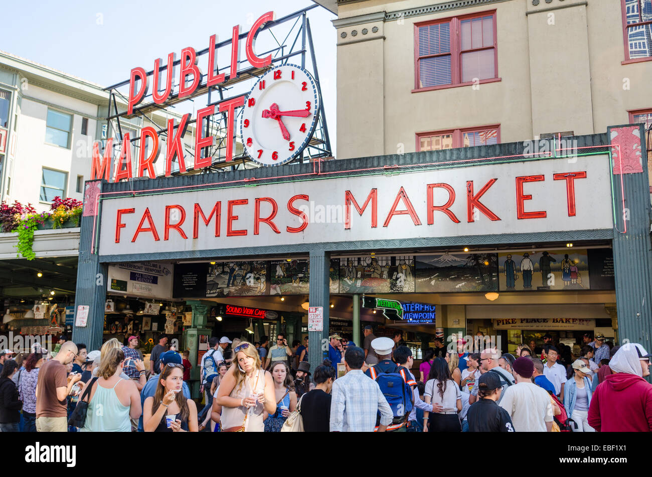 Public market stall stalls hi-res stock photography and images - Alamy