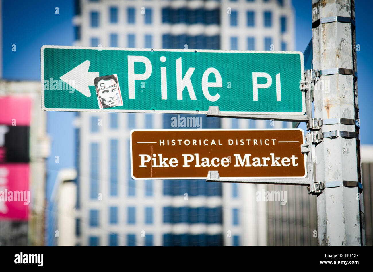 Seattle road sign hi-res stock photography and images - Alamy