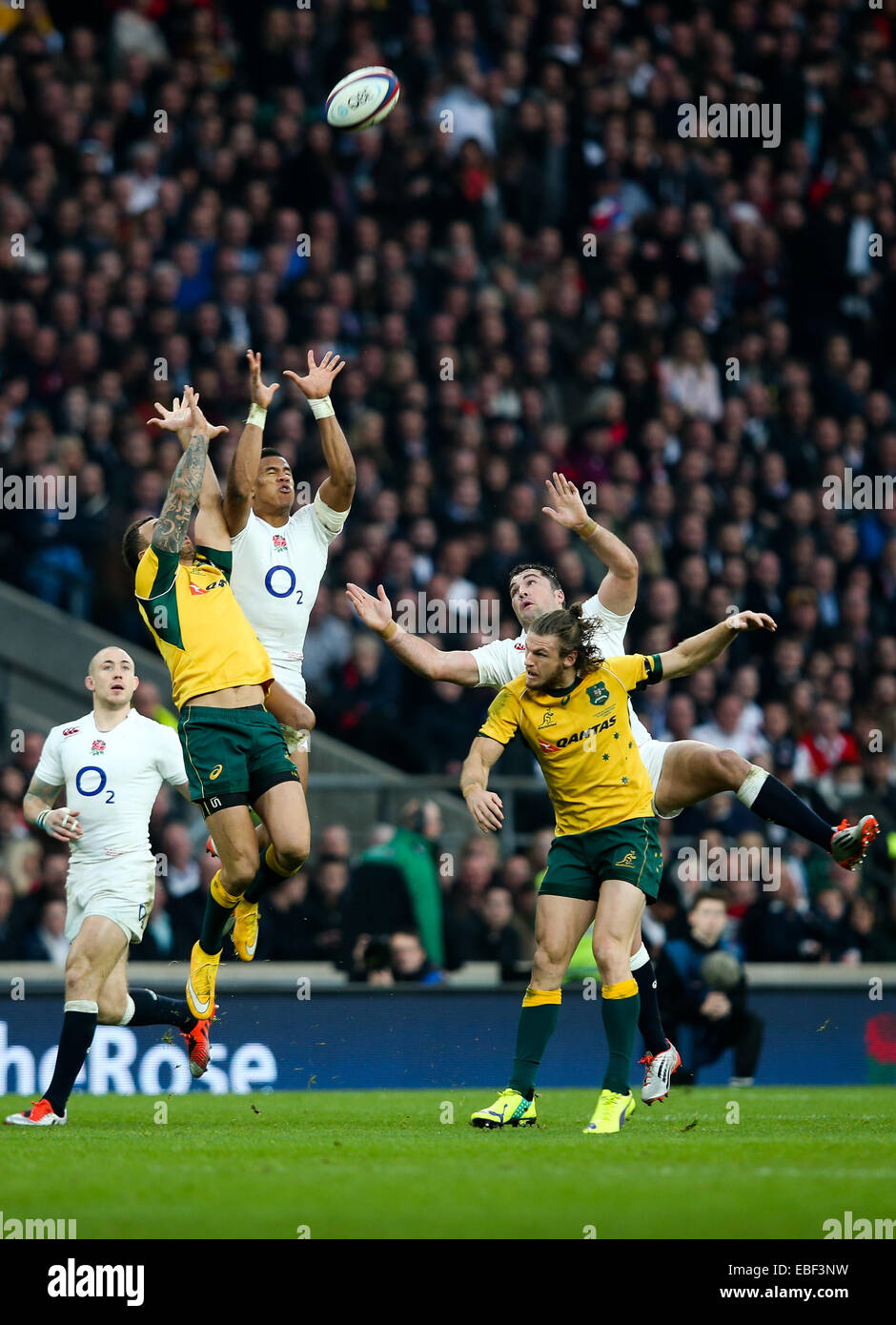 London, UK. 29th Nov, 2014. Australia's Quade Cooper and England's ...