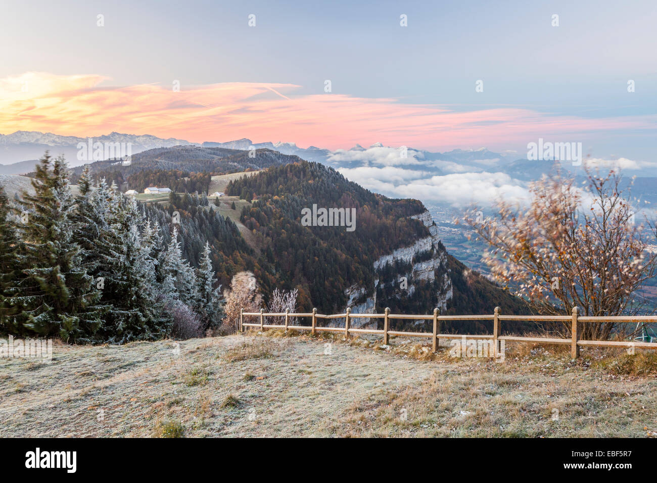 Revard mount hi-res stock photography and images - Alamy