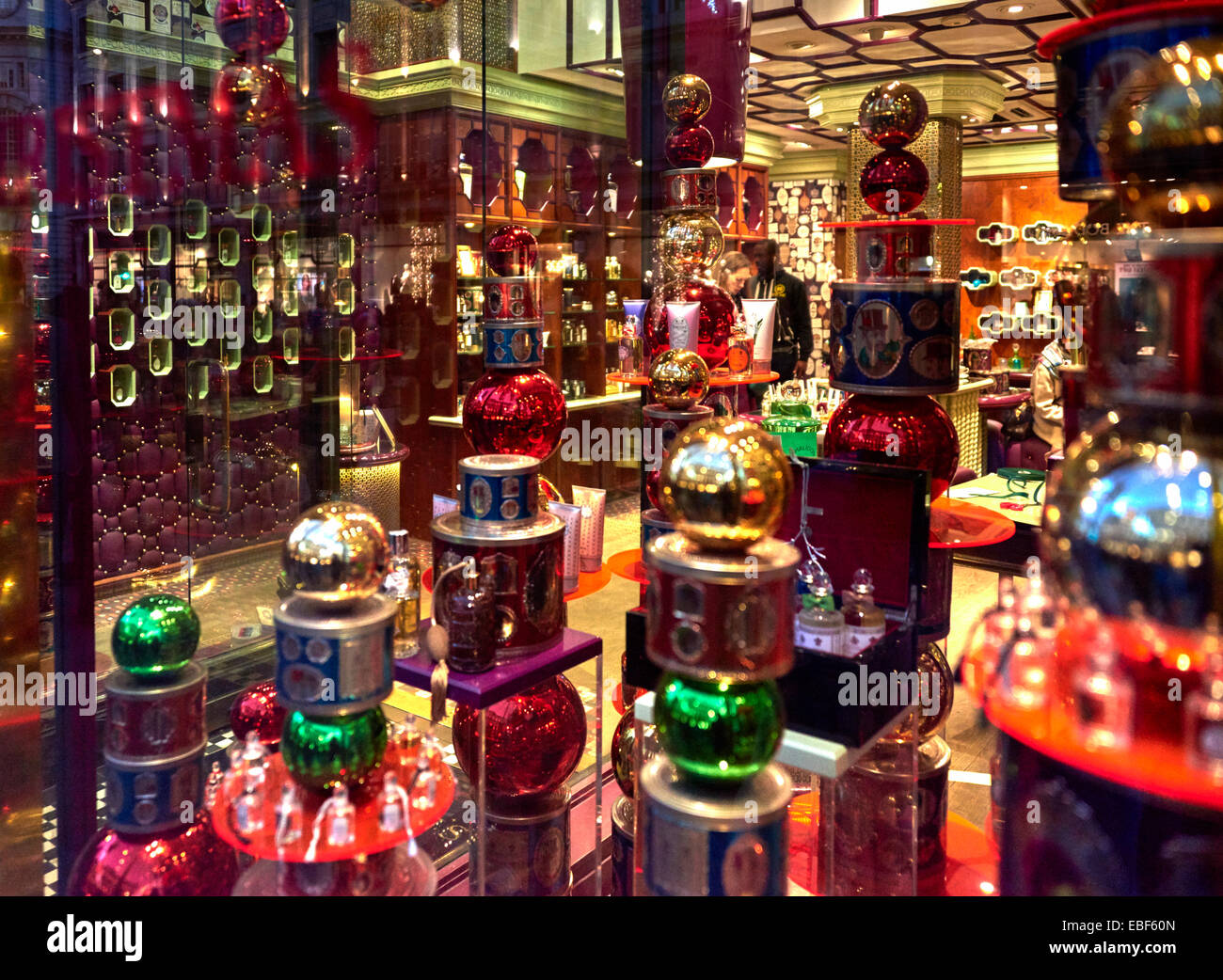 Bond street london from above hi-res stock photography and images - Alamy