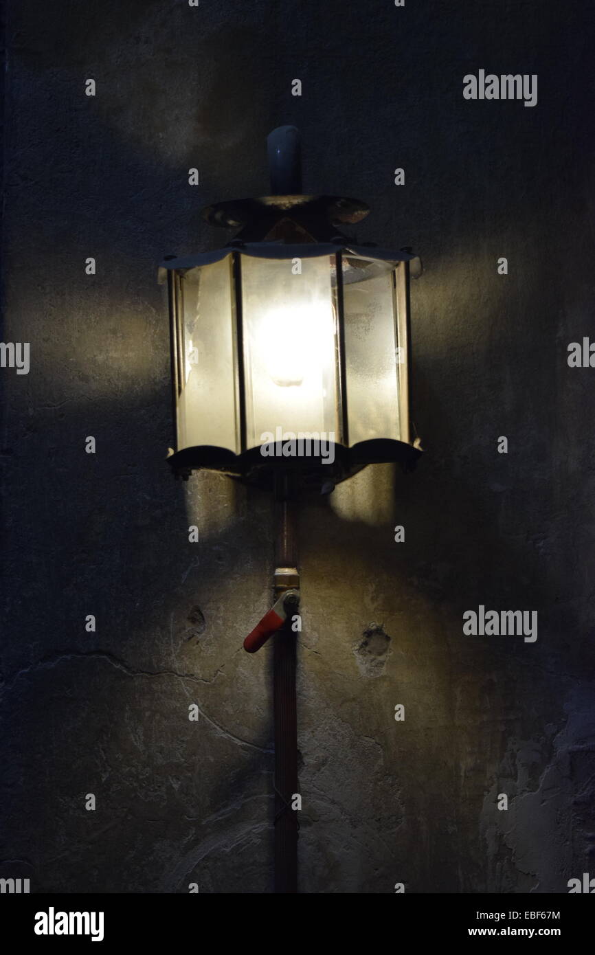 Old gas lamp! Stock Photo - Alamy