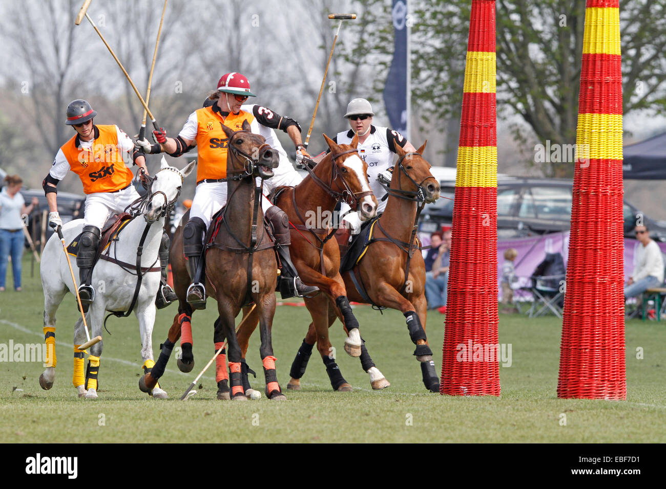 Polo players fight on the ball, Bucherer High Goal Polo Cup, Gut Aspern ...