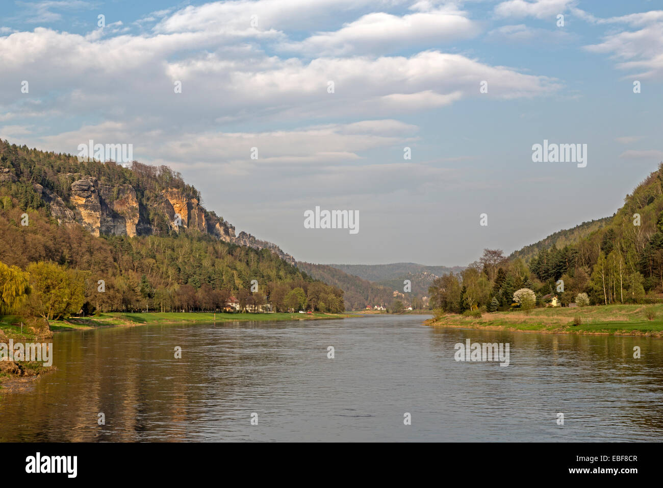 Sandstone mountains water hi-res stock photography and images - Alamy
