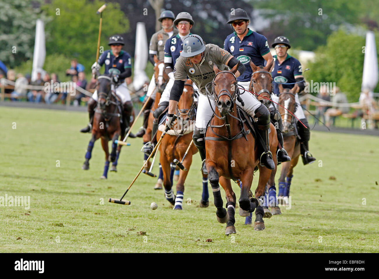 Polo players fight on the ball, Bucherer High Goal Polo Cup, Gut Aspern ...