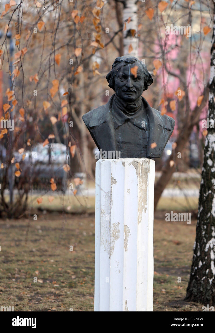 Granite bust lenin in hi-res stock photography and images - Alamy