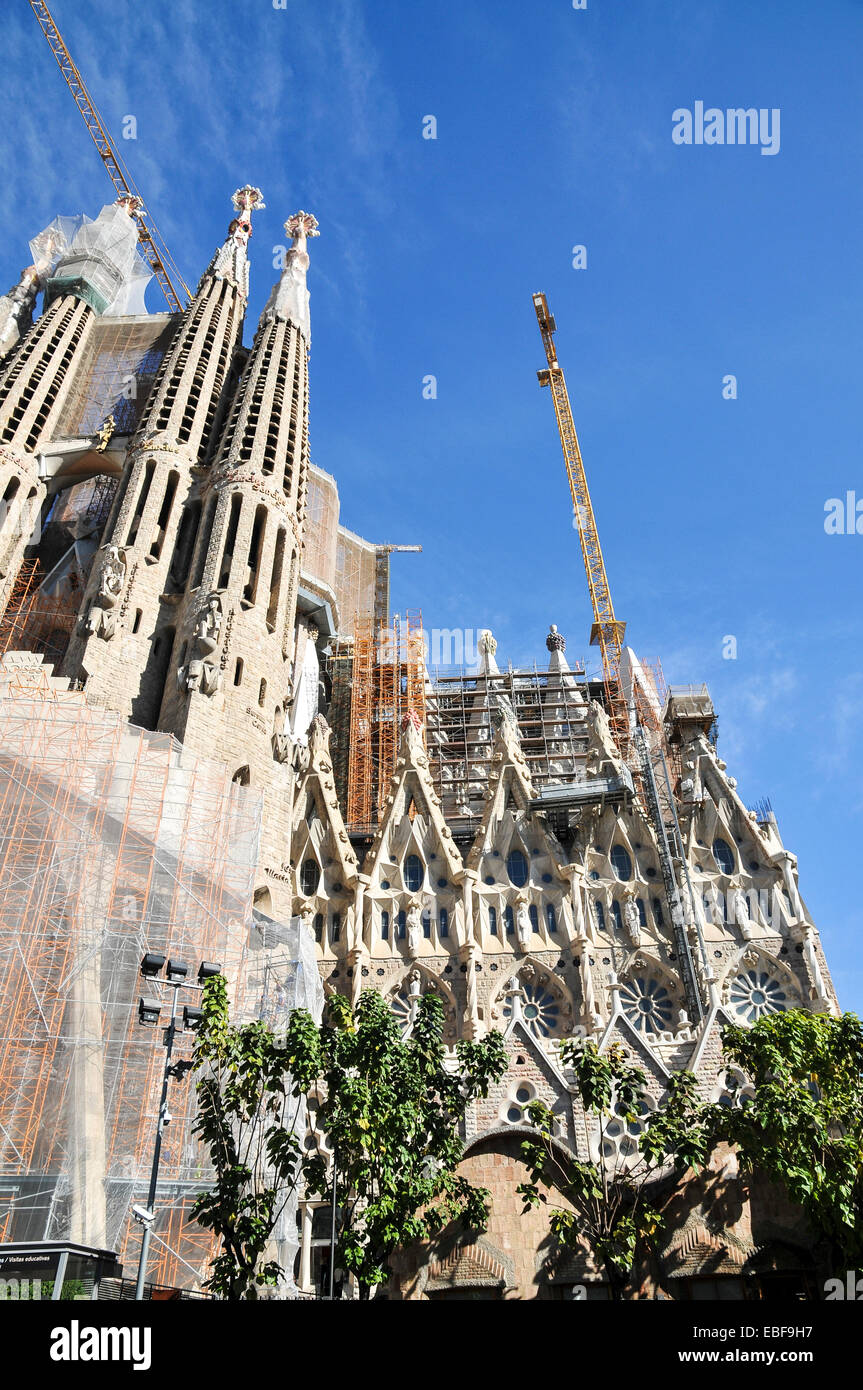 La Sagrada Familia, Roman Catholic basilica under construction in ...