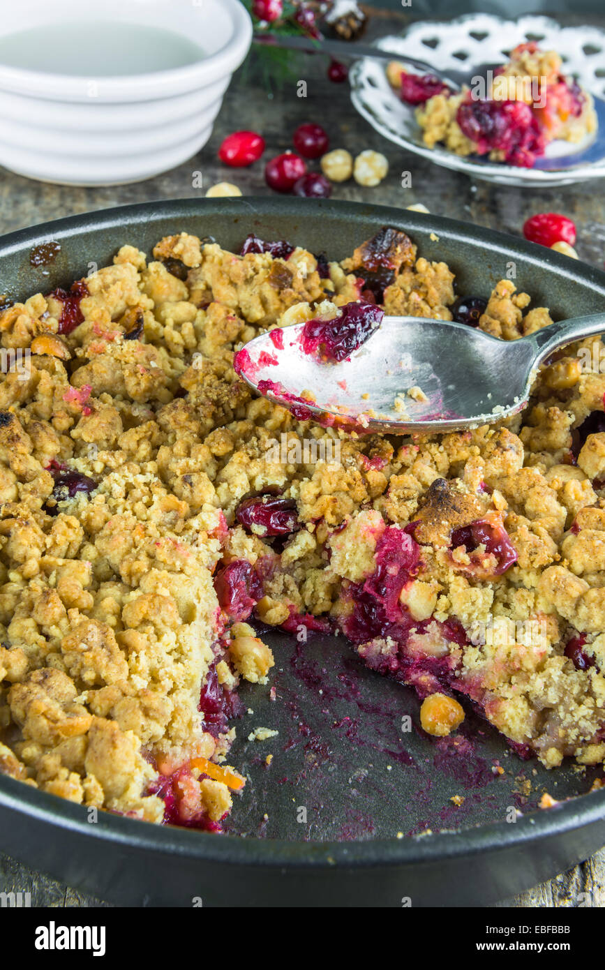 Apple and cranberry crumble Stock Photo - Alamy