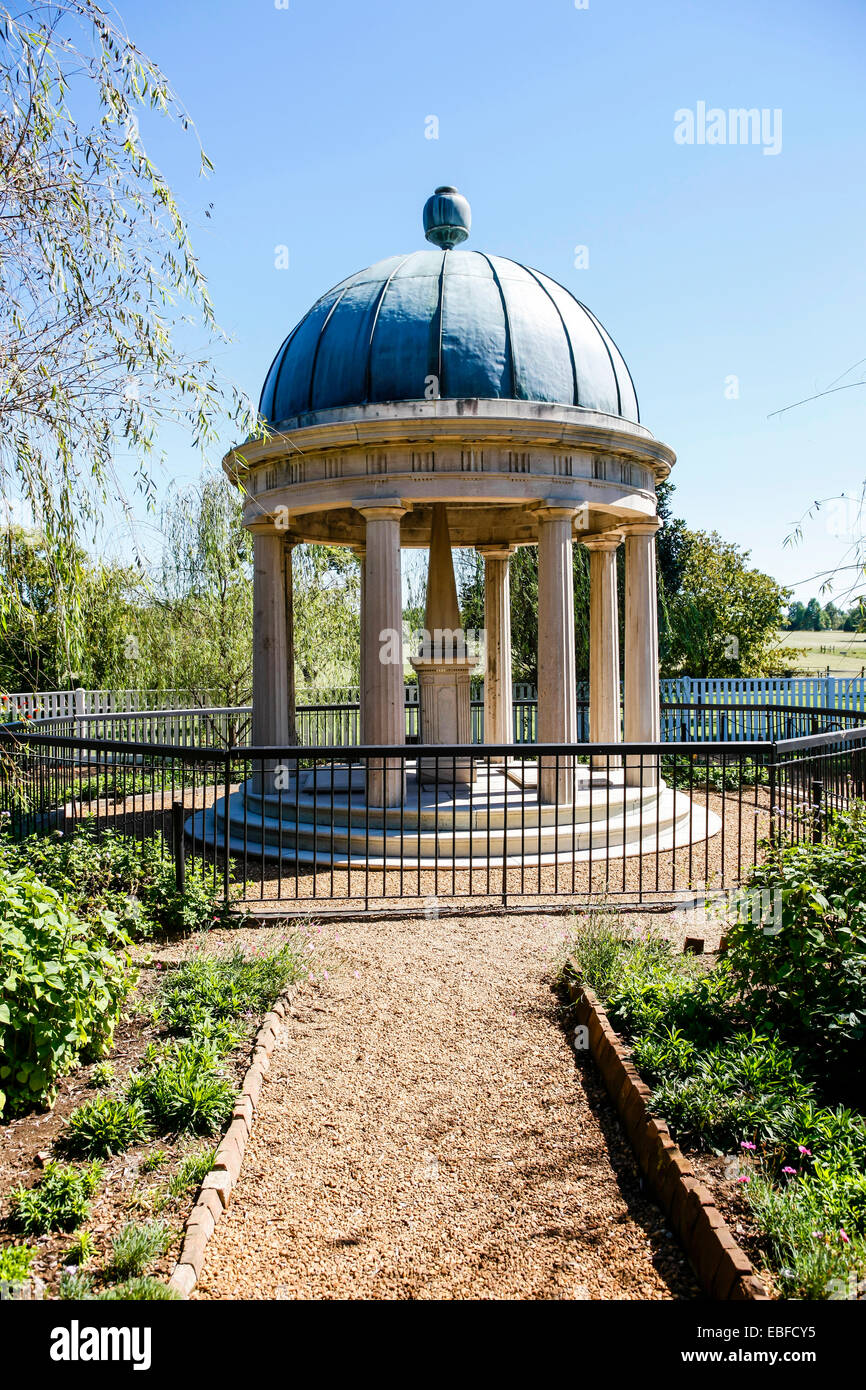 The tomb of President Andrew Jackson at the Hermitage in Tennessee ...