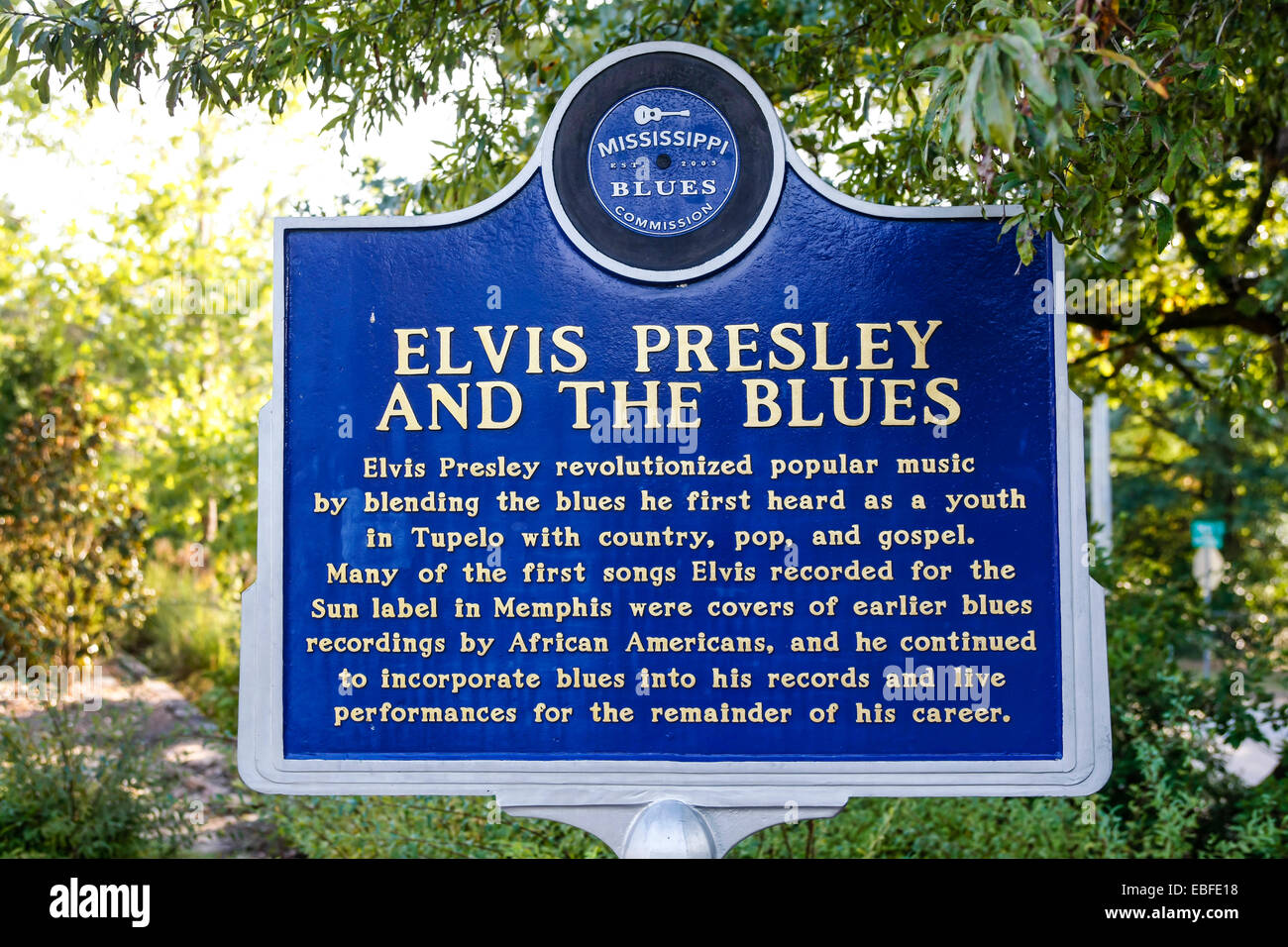 Blue and Silver historic placard in the grounds of Elvis Birthplace ...