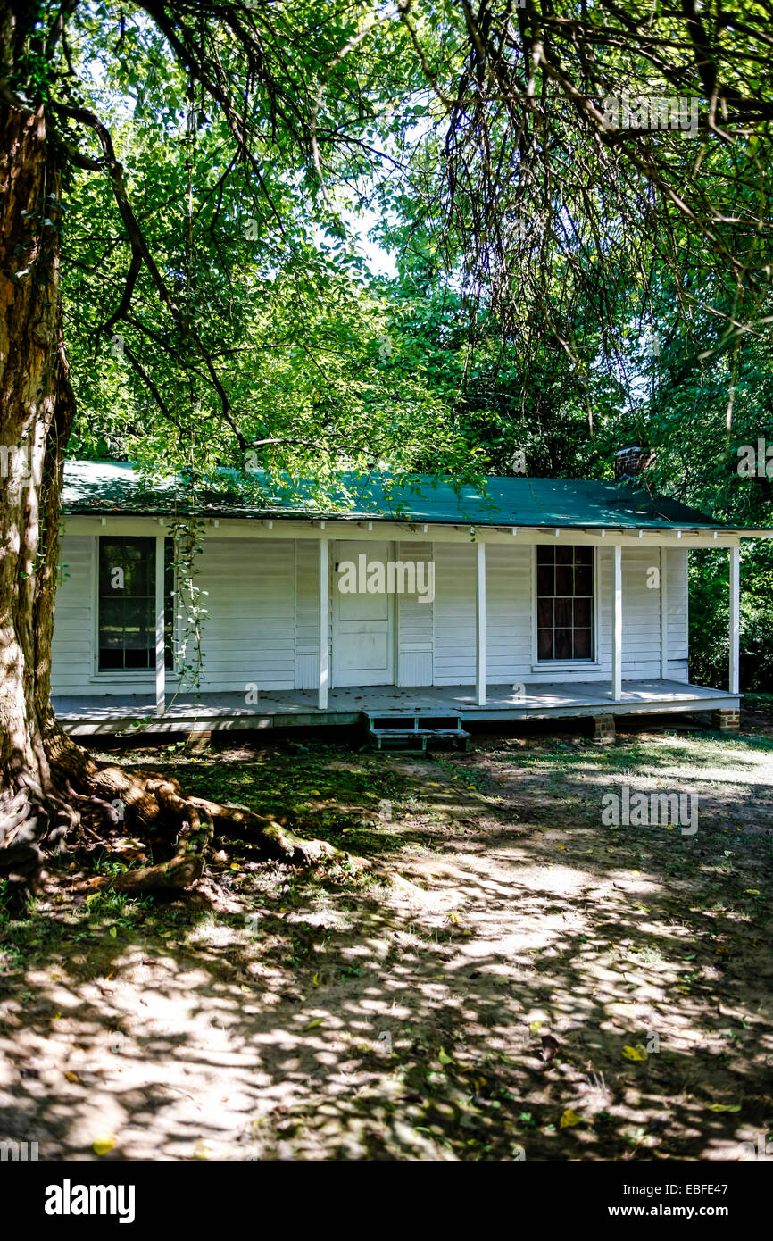 Servants quarters hi-res stock photography and images - Alamy