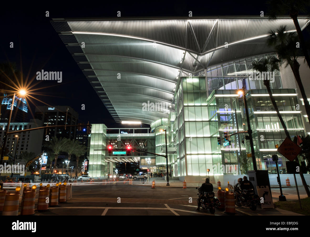 Dr. Phillips Center for the Performing Arts in downtown Orlando ...