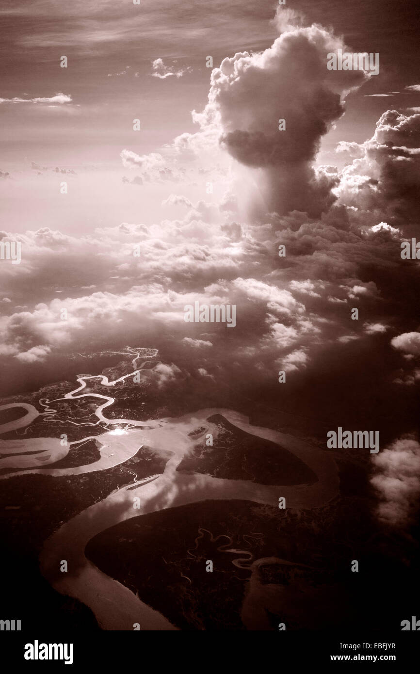 High altitude clouds, cumulus clouds, in Sepia toned, dramatic ...