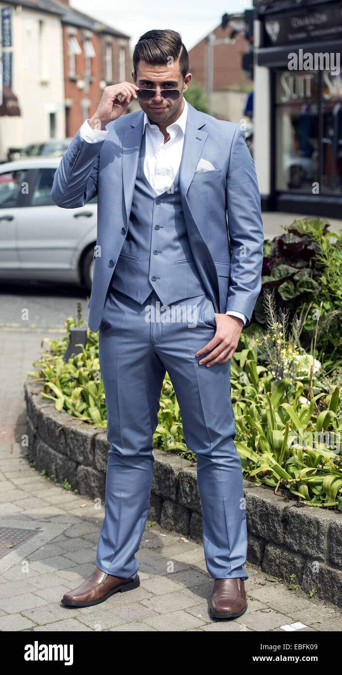 Mr. Ireland 2014, Karl Bowe, hopes his Sean Connery looks will help him ...