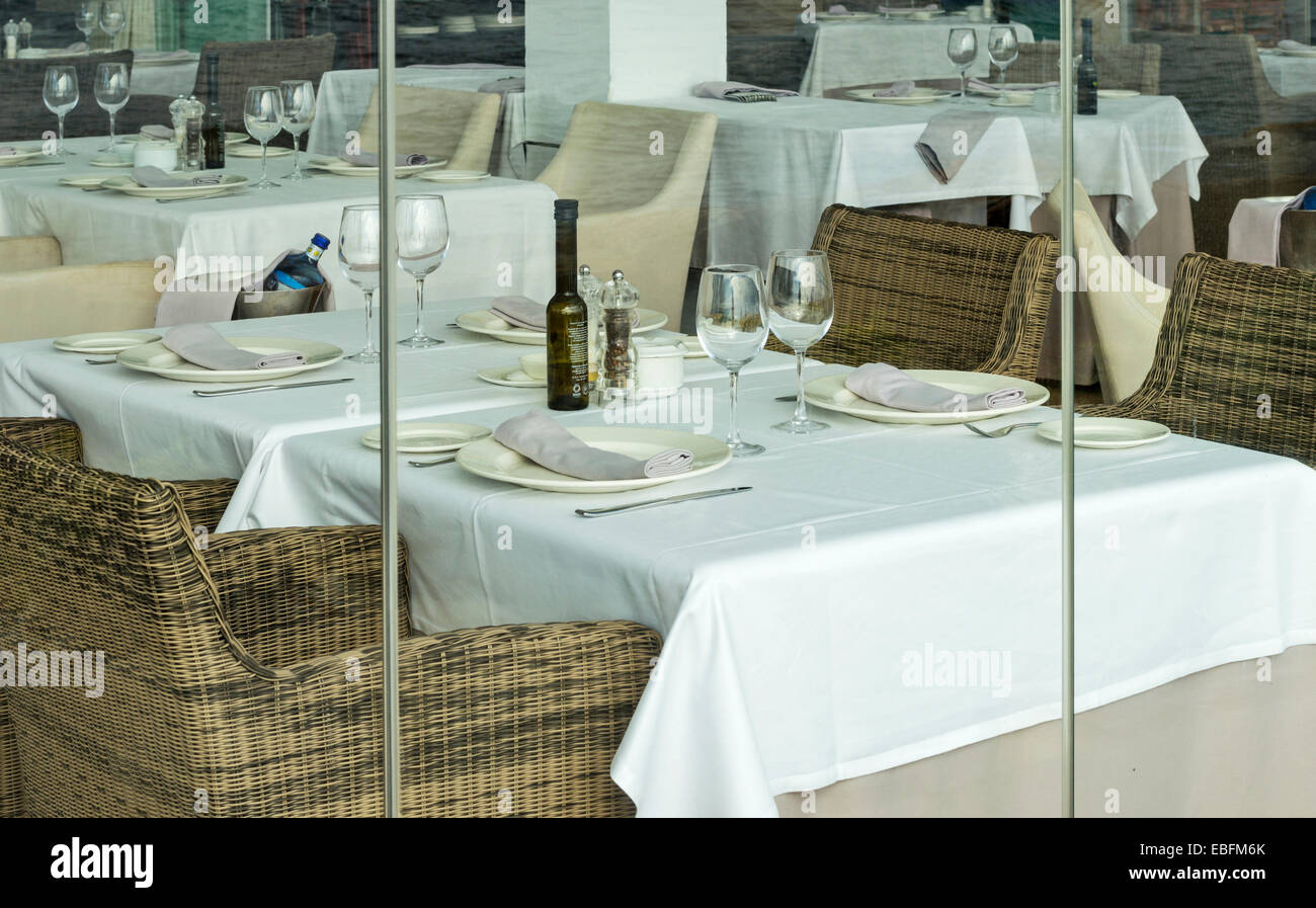 Table set for lunch hi-res stock photography and images - Alamy