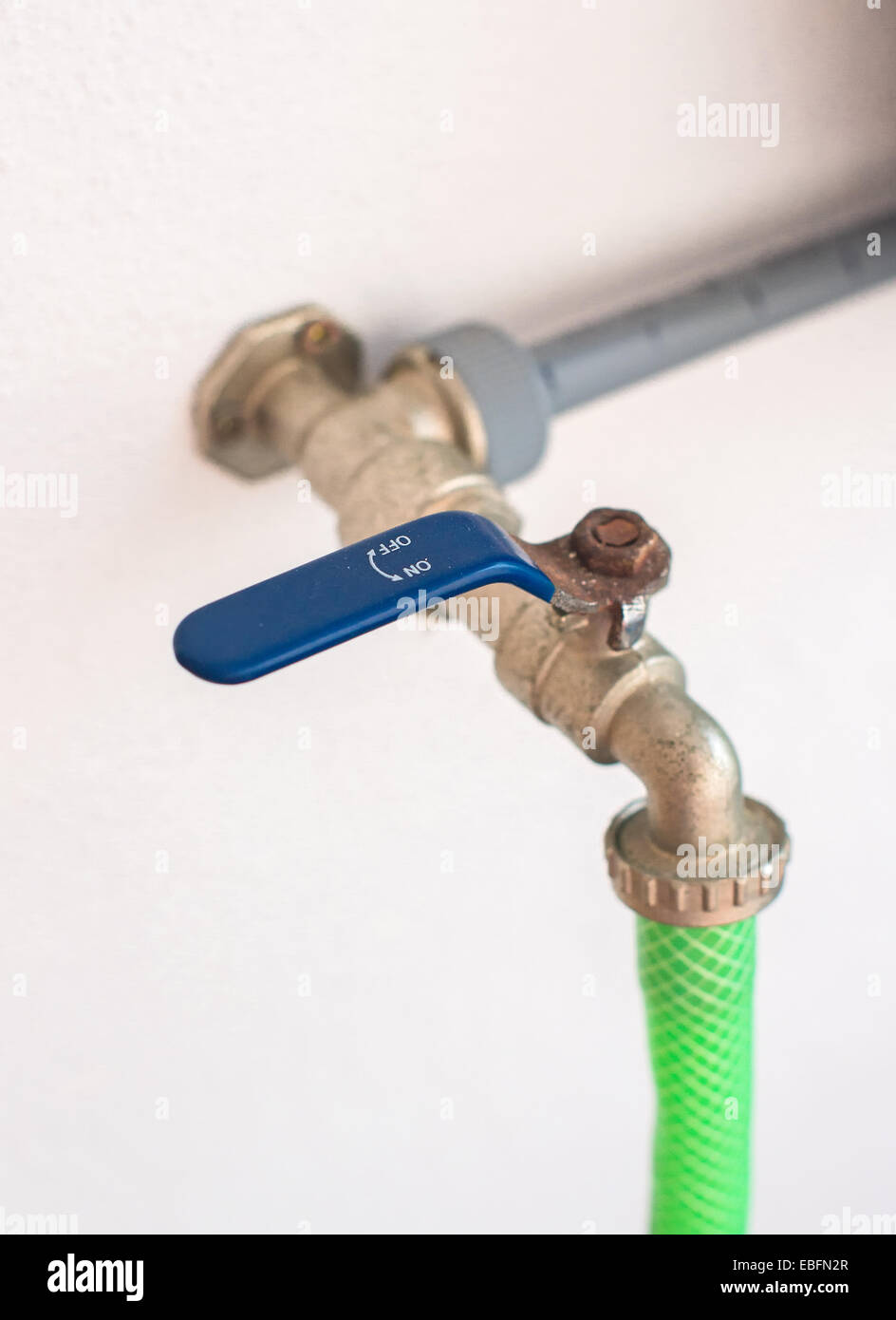Connection between the pipe and valve Stock Photo - Alamy