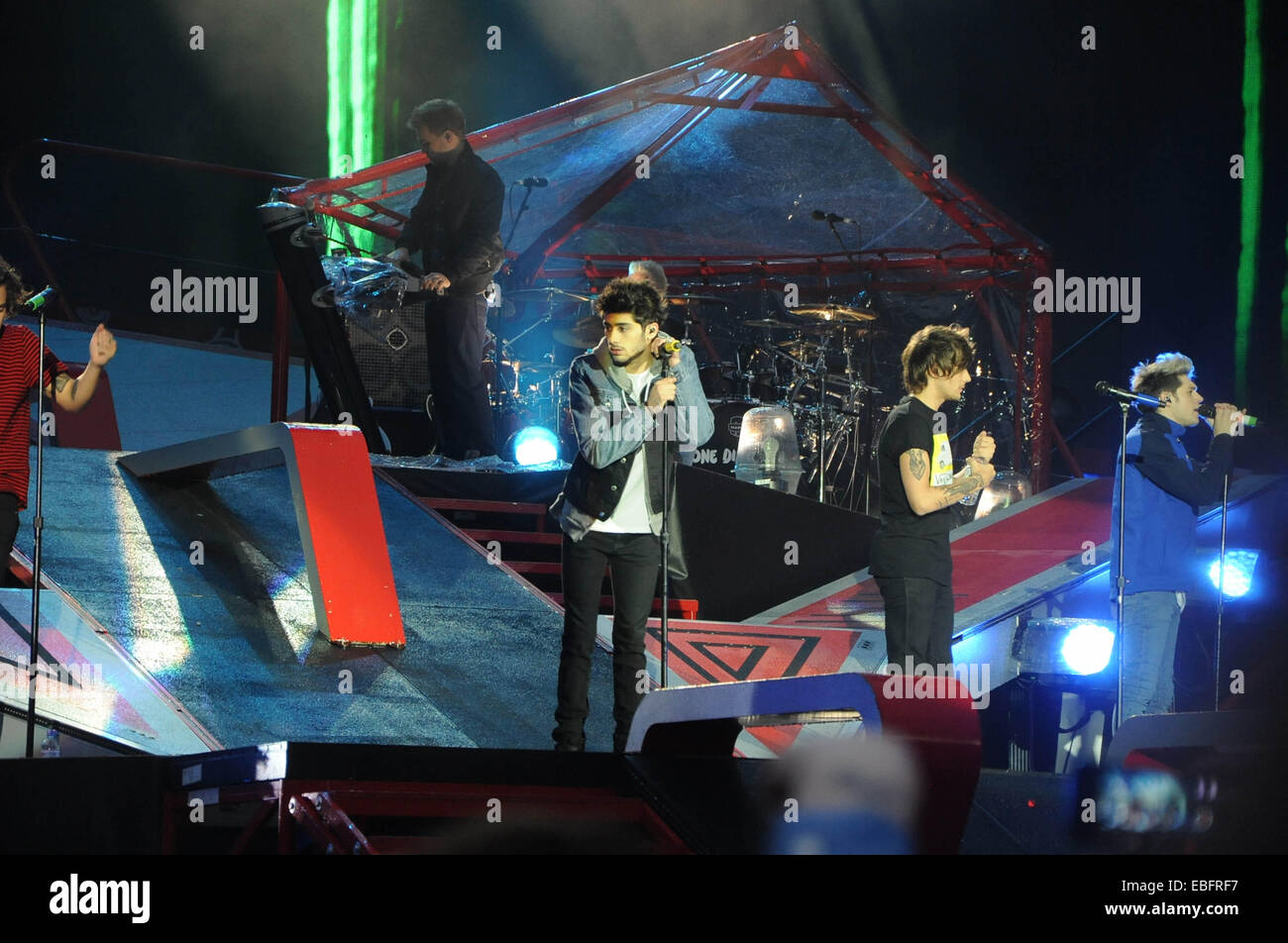 One Direction kick off 'Where We Are Tour' in Sunderland Featuring: One ...