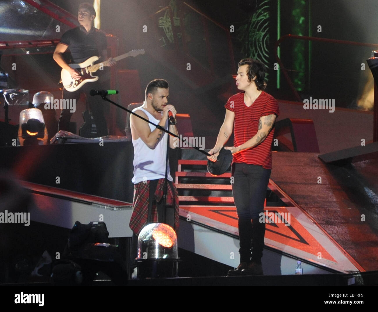 One Direction kick off 'Where We Are Tour' in Sunderland Featuring ...