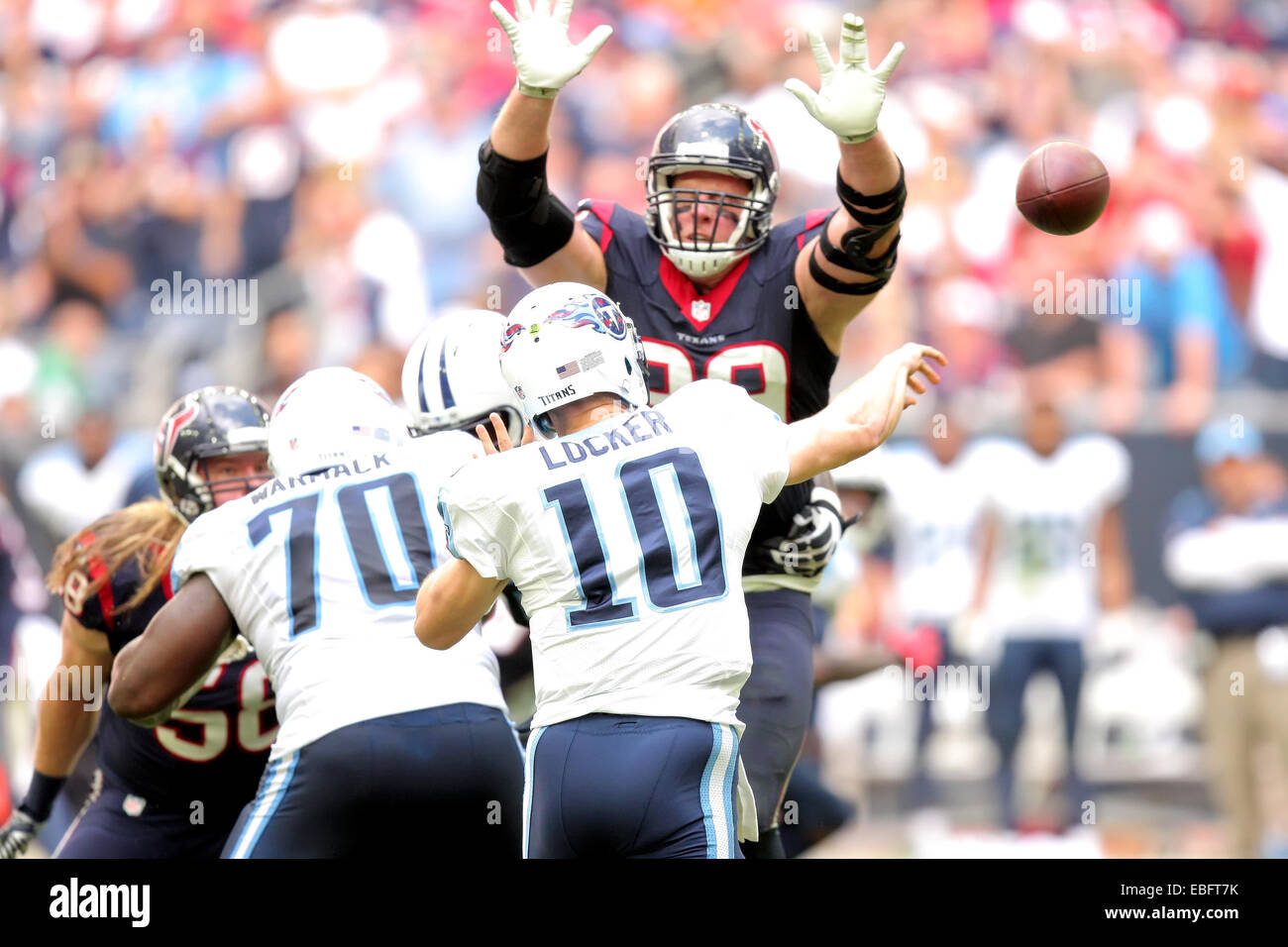 Tennessee titans quarterback jake locker hi-res stock photography and ...