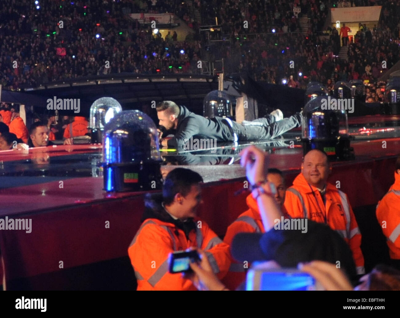 One Direction kick off 'Where We Are Tour' in Sunderland Featuring ...