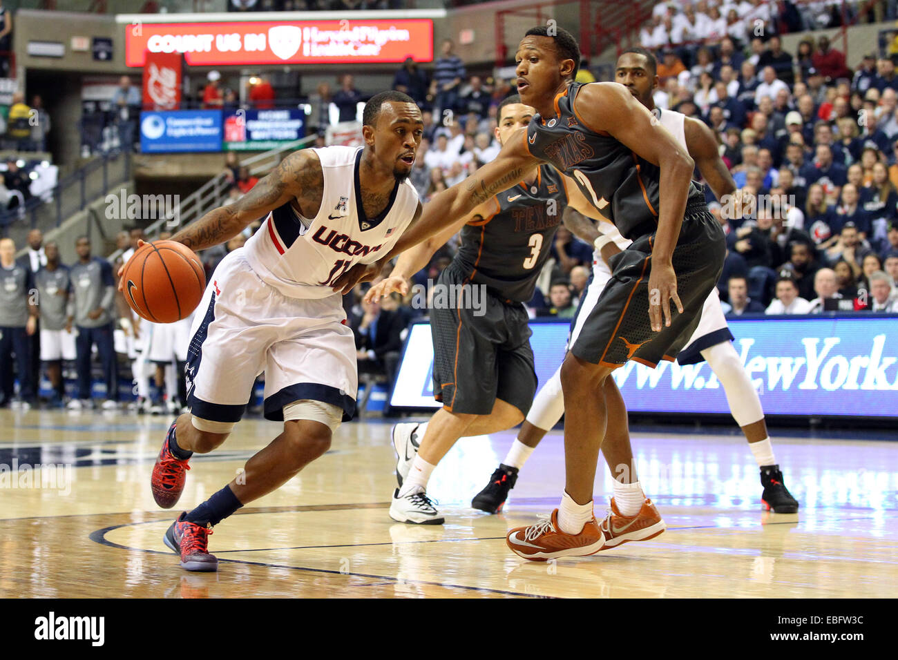 Texas longhorns guard demarcus holland 2 hi-res stock photography and ...