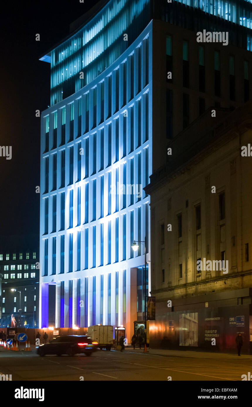 Manchester floodlighting hi-res stock photography and images - Alamy